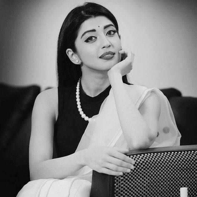 Pranitha Subhash Looking Beautiful